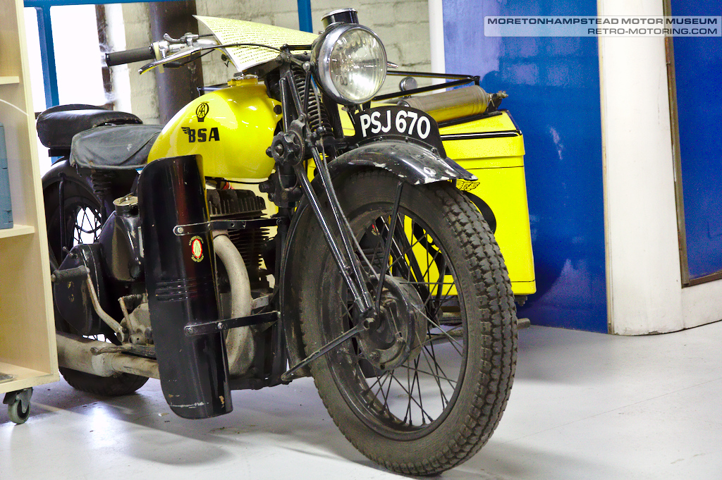 AA Patrol BSA Motorcycle PSJ670 : Retro-Motoring